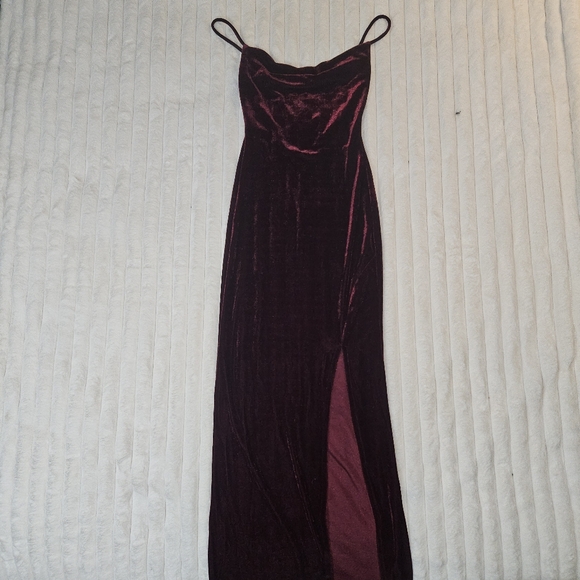 popular 21 | Dresses | Elegant Long Dark Red Velvet Dress With Leg Slit ...